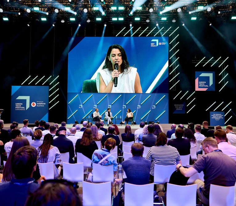 Hyundai FACES Mai und Kudrjawizki auf dem Greentech Festival